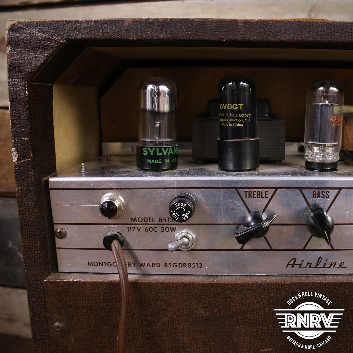 1950 Airline 8513 Brown > Amps & Preamps | Rock n Roll Vintage Guitars