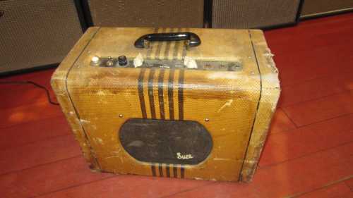 1952 Supro Chicago 51 Tan > Amps & Preamps | Rivington Guitars