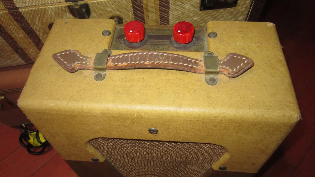 1954 Premier Model 50 Small Combo Tube Amp Two Tone Brown > Amps ...