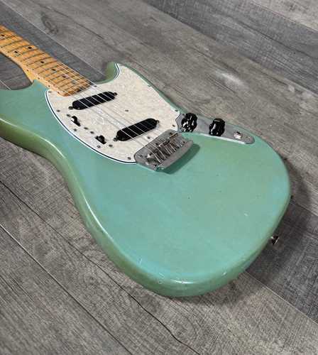 1956 Fender Duo Sonic II Daphne Blue > Guitars Electric Solid Body | SS ...