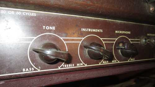 1956 Gibson GA-20 Combo Amp Two Tone Brown > Amps & Preamps | Rivington ...