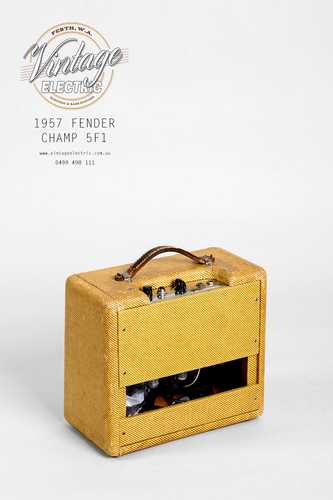 1957 Fender Champ 5F1 Tweed > Amps & Preamps | Vintage Electric