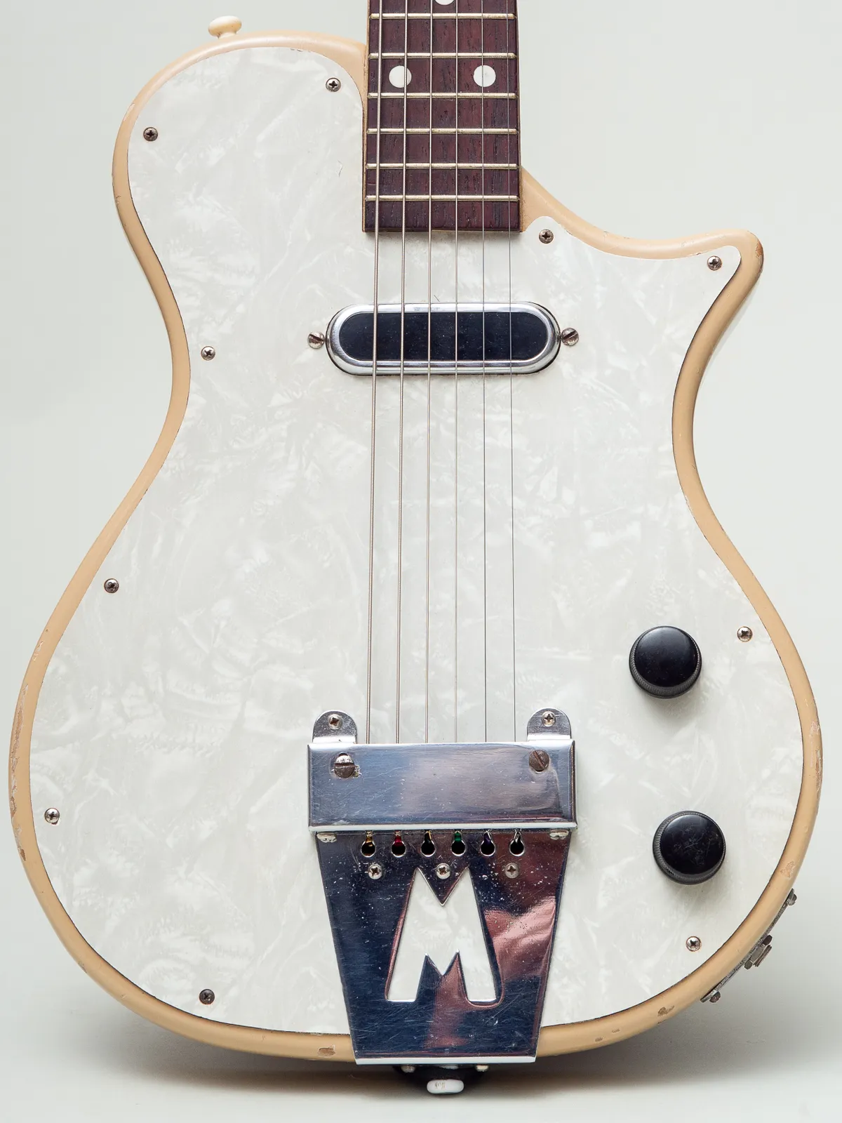 1957 Magnatone Mark III > Guitars Electric Solid Body | TR Crandall Guitars