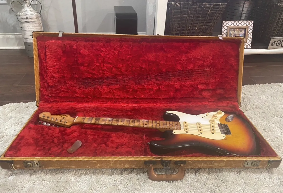 1958 Fender Strat Sunburst > Guitars Electric Solid Body | JamCity Guitars