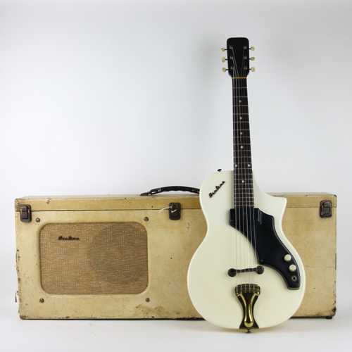 1960 Airline 7214 Amp in Case White > Guitars Electric Solid Body ...