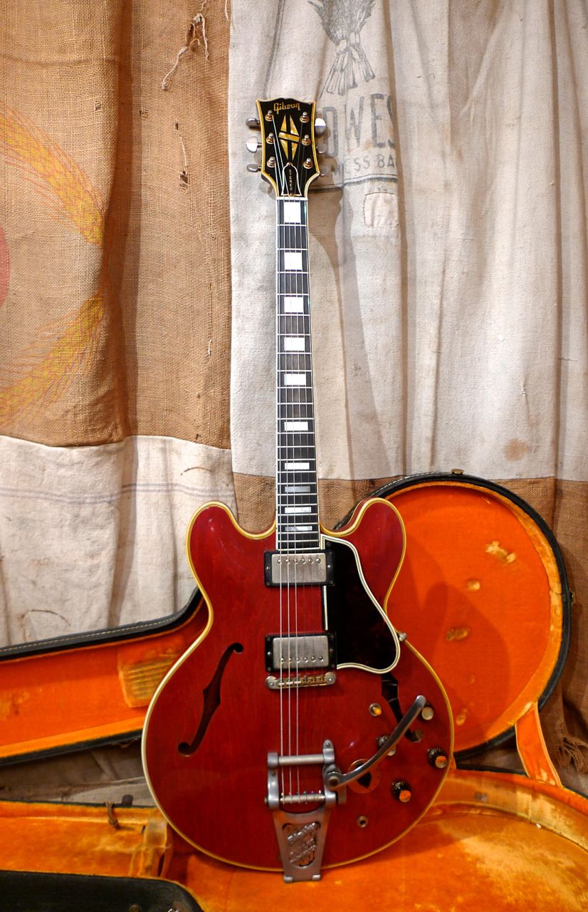 1961 Gibson ES-355 Cherry Red > Guitars Electric Semi-Hollow Body ...