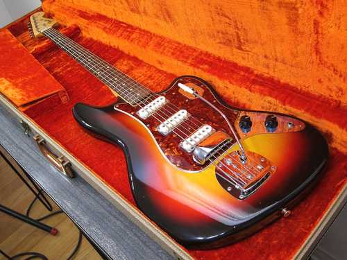 1962 Fender Bass VI Baritone Guitar Sunburst Original > Guitars ...