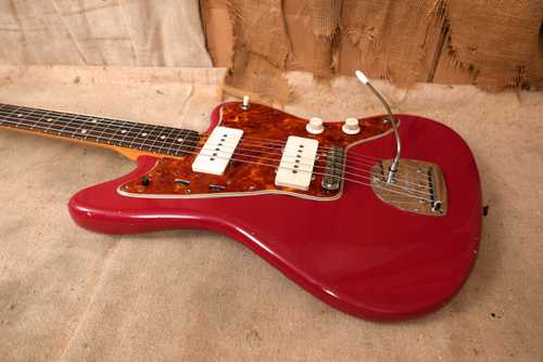 1962 Fender Jazzmaster Red - Refin > Guitars Electric Solid Body ...