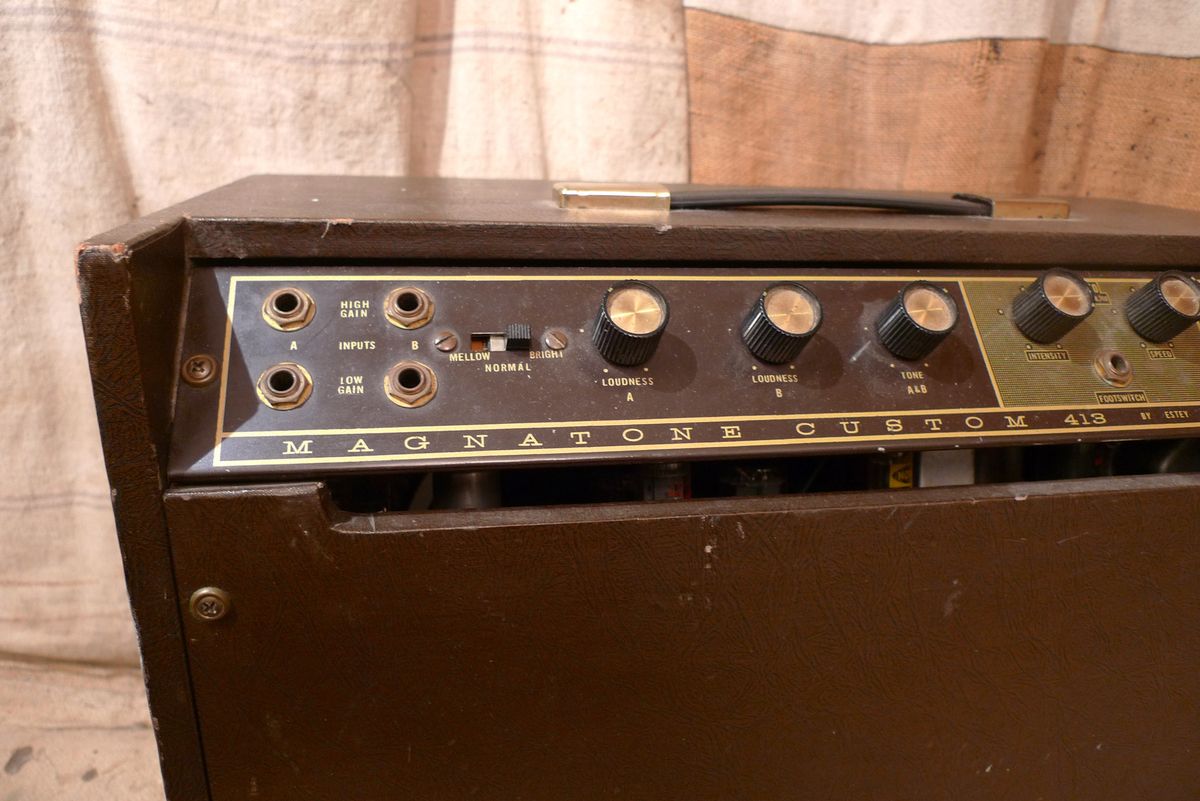 1962 Magnatone Custom 413 Brown > Amps & Preamps | Southside Guitars