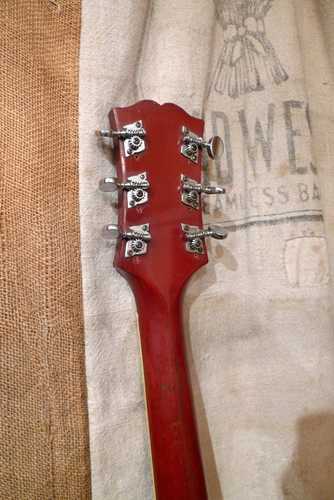 1963 Guild Starfire III Cherry Red > Guitars Electric Semi-Hollow Body ...