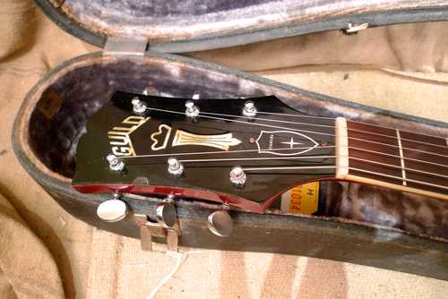 1963 Guild Starfire III Cherry Red > Guitars Electric Semi-Hollow Body ...