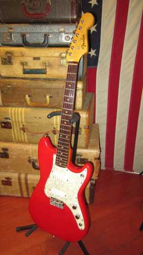 1964 Fender Duo Sonic Red > Guitars Electric Solid Body | Rivington Guitars