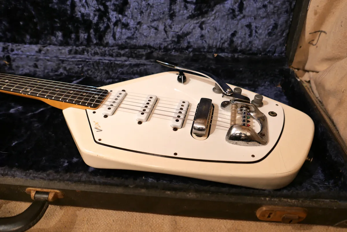 1964 Vox Phantom VI Made in U.K. White > Guitars Electric Solid Body ...