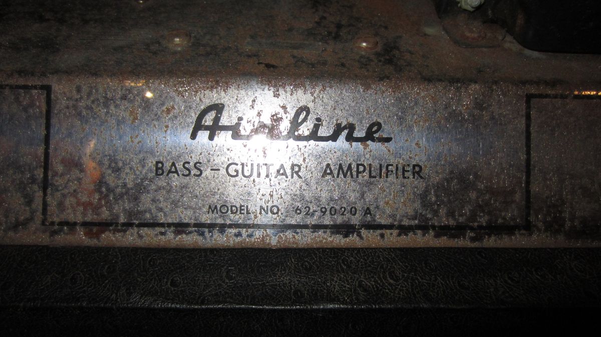 1965 Airline 62-9020A Thunderbolt Amp Black and White > Amps & Preamps ...