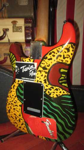1965 Fender Stratocaster Psychedelic Peace Paint > Guitars Electric ...