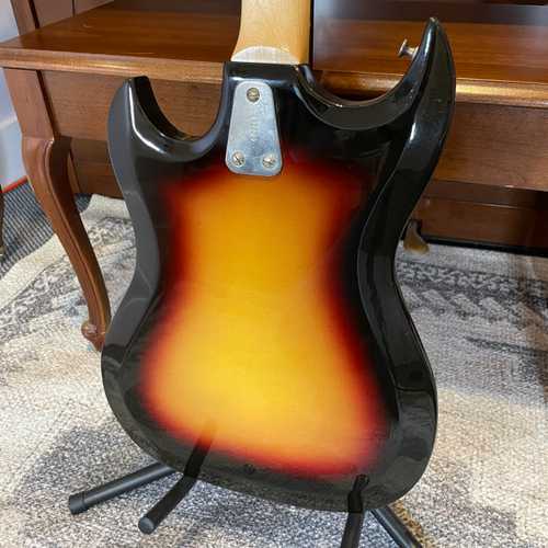 1965 Hagstrom II or F-200 Sunburst > Guitars Electric Solid Body ...