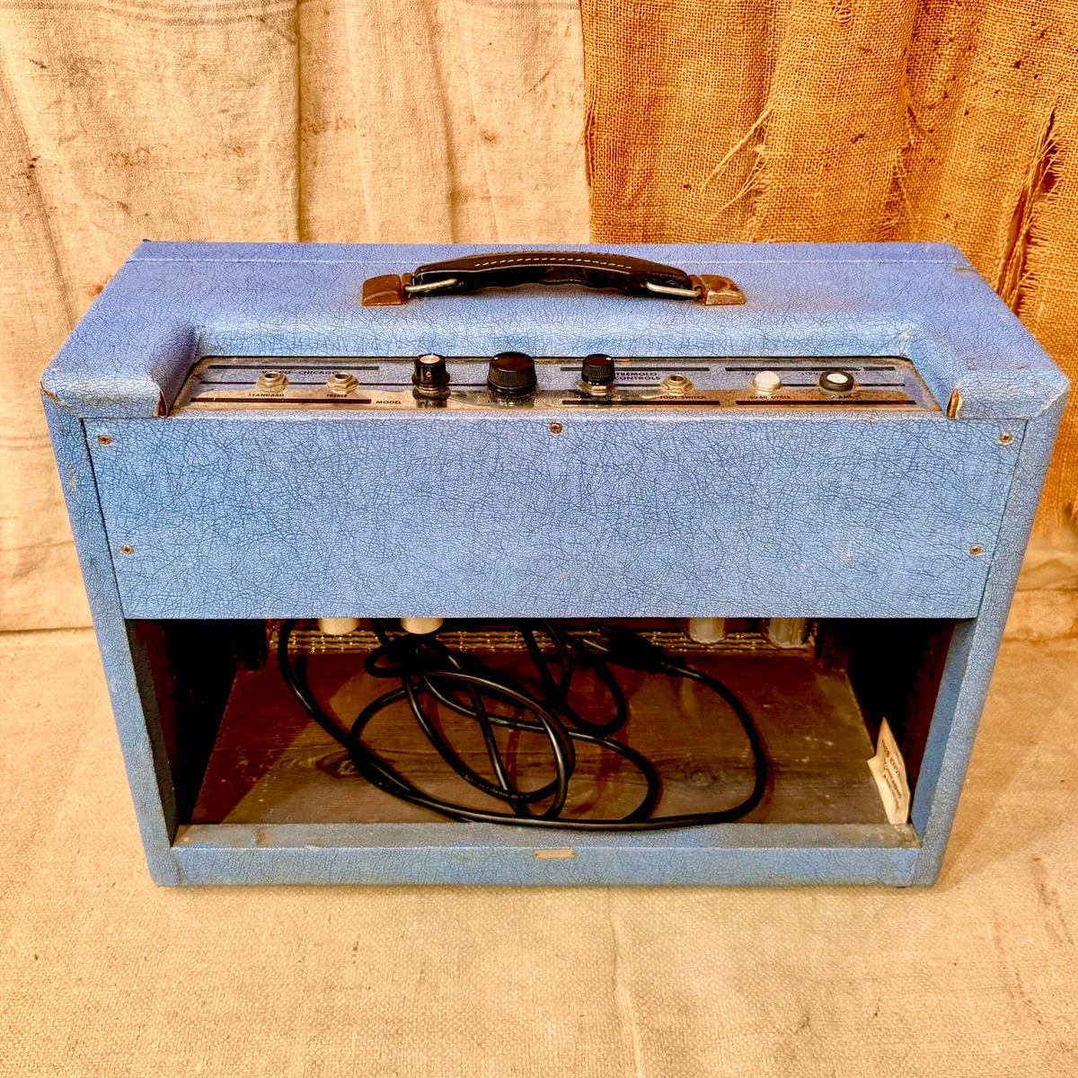 1965 Supro 1616t Coronado Junior Blue > Amps & Preamps | Southside Guitars