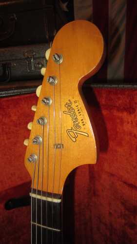 1966 Fender Duo Sonic II White > Guitars Electric Solid Body ...