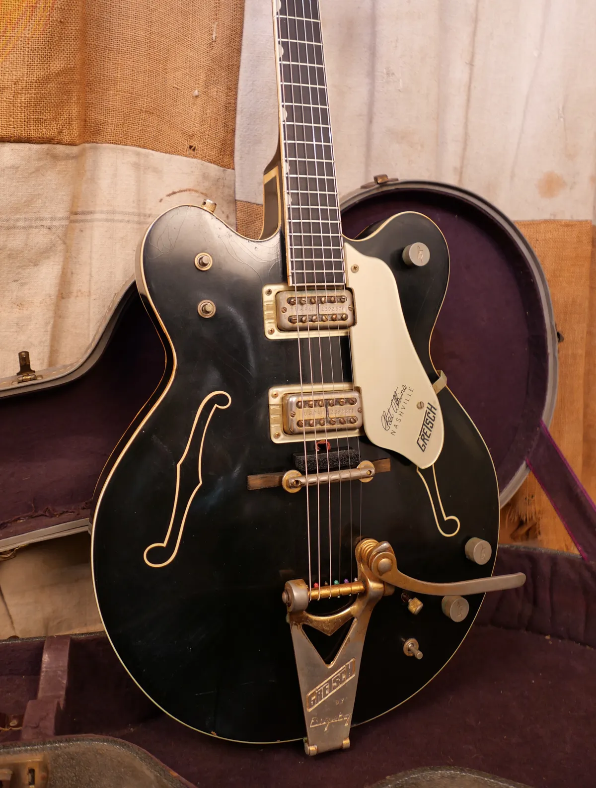 1966 Gretsch 6120 Nashville Black > Guitars Electric Semi-Hollow Body ...
