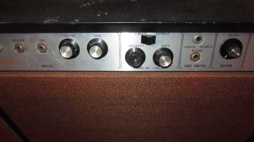 1967 Magnatone Estey Bradford T-32 Combo Amp Black and Brown > Amps ...