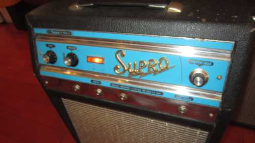 1967 Supro Model S6616 Trojan Combo Amp 1x10" Speaker Black and Blue ...