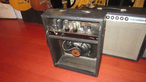 1967 Supro Model S6616 Trojan Combo Amp 1x10" Speaker Black and Blue ...