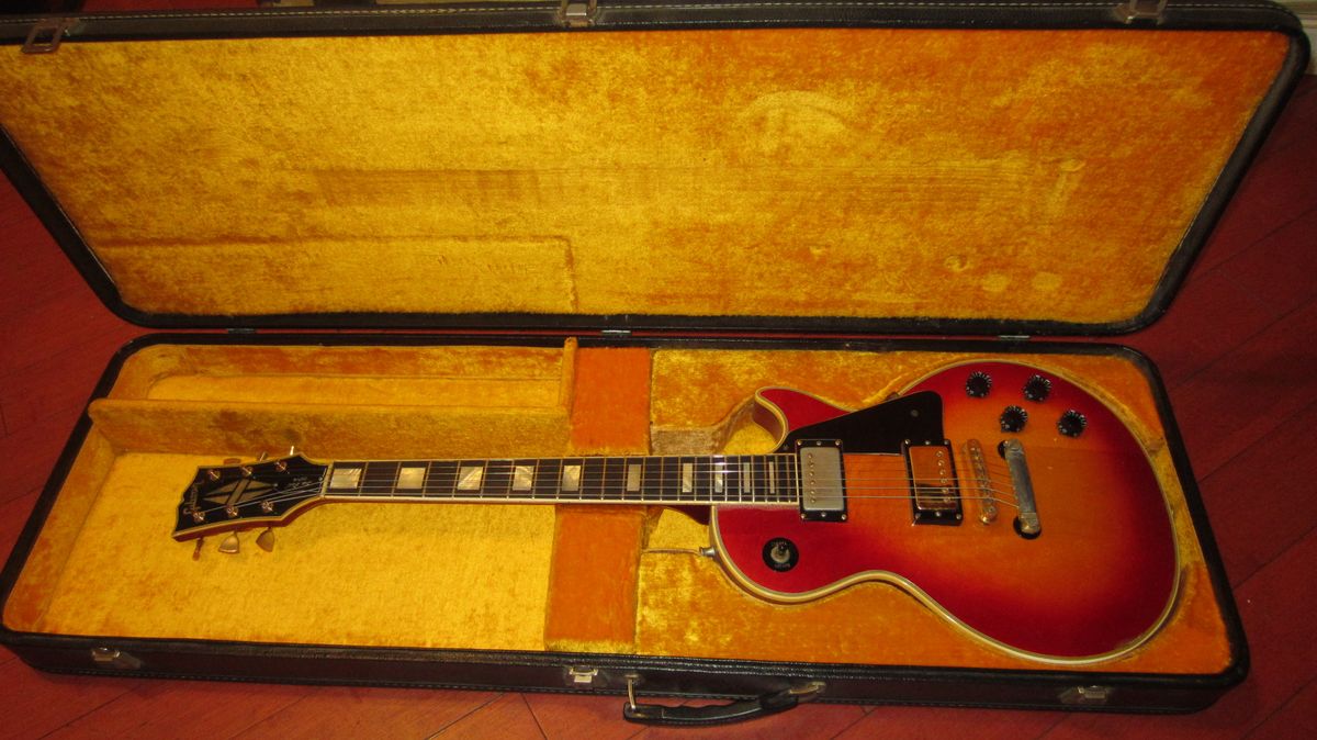 1969 Gibson Les Paul Hardshell Case Black w Yellow Interior > Cases ...