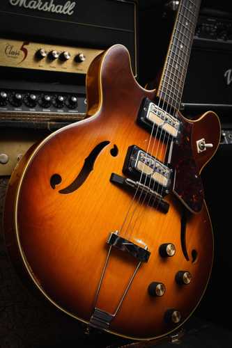 1968 Harmony H64 > Guitars Electric Solid Body | Mom and Dad's Music