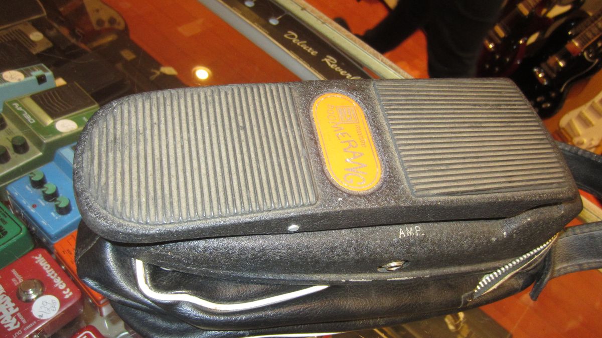 1968 Maestro Boomerang Wah Wah Pedal Black and Orange > Effects ...