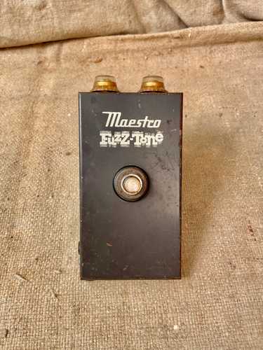 1968 Maestro Fuzz Tone FZ-1A > Guitars Electric Solid Body | Southside ...