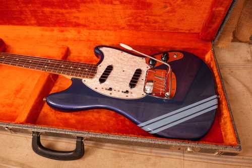 1971 Fender Mustang Competition Burgundy > Guitars Electric Solid Body ...