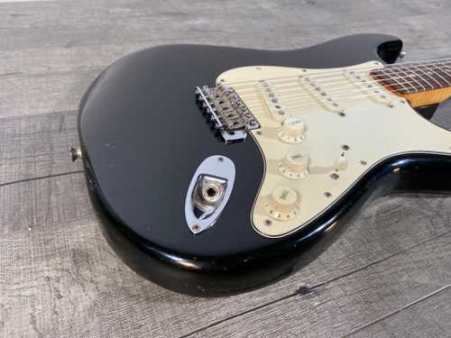 1971 Fender Stratocaster Black > Guitars Electric Solid Body | SS Vintage