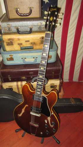 1971 Gibson ES-340 TDW Walnut > Guitars Electric Semi-Hollow Body ...