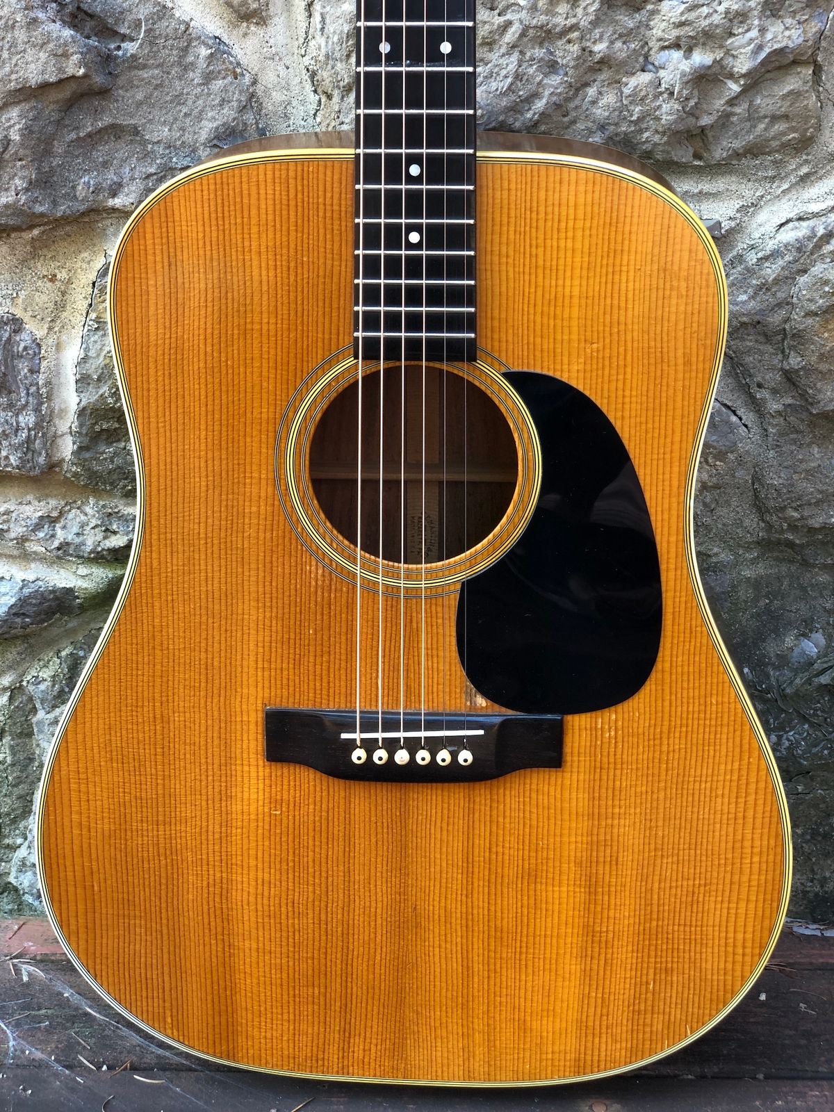 Martin D-28 Natural > Guitars Acoustic | Dayton Vintage Guitars And Amps