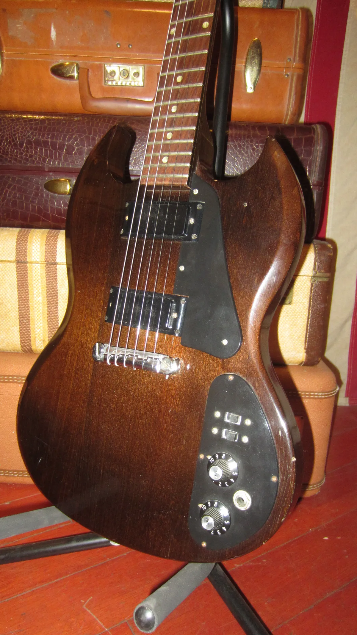 1972 Gibson SG II Walnut > Guitars Electric Solid Body | Rivington Guitars