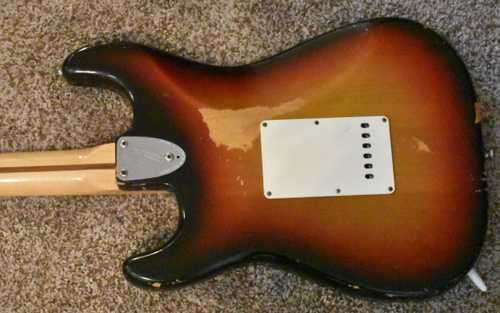 1973 Fender Stratocaster Sunburst / Maple > Guitars Electric Solid Body ...