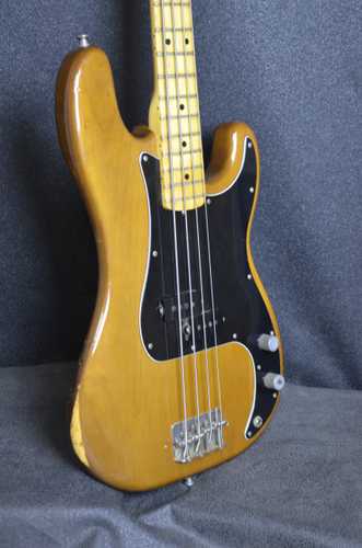 1974 Fender Precision Bass Walnut > Guitars Bass | Killer Vintage