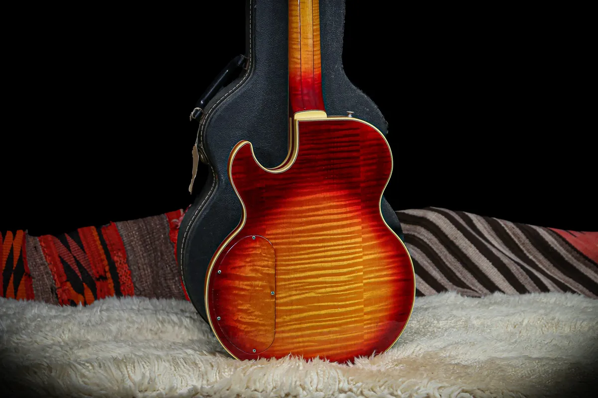 1974 Gibson L5S Sunburst > Guitars Electric Solid Body | Rumble Seat Music