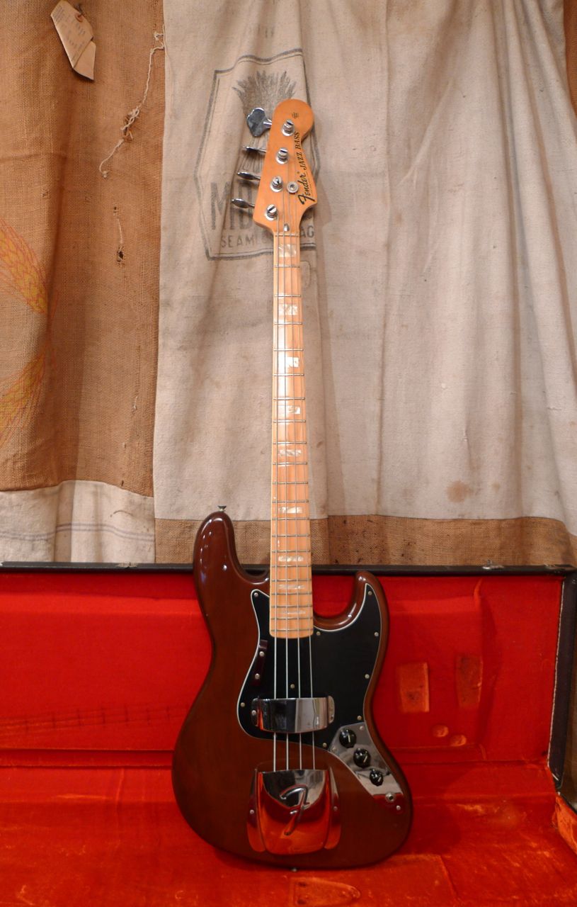 1975 Fender Jazz Bass Mocha > Guitars Bass | Southside Guitars