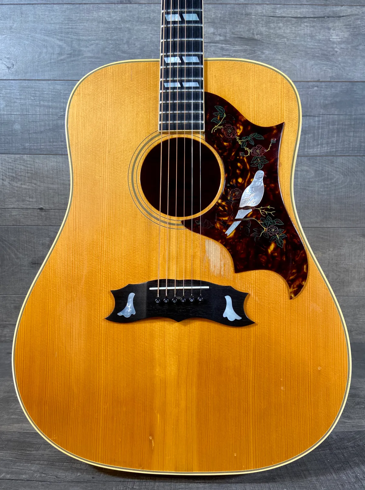 1975 Gibson Dove Natural > Guitars Acoustic | SS Vintage
