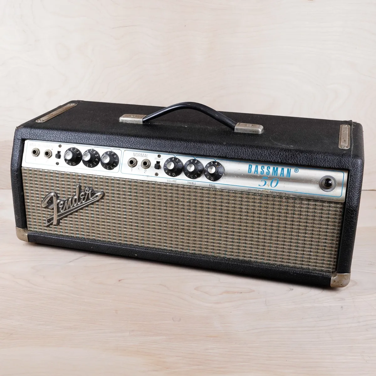 1976 Fender Bassman 50 2-Channel 50-Watt Guitar Amp Head Silverface ...