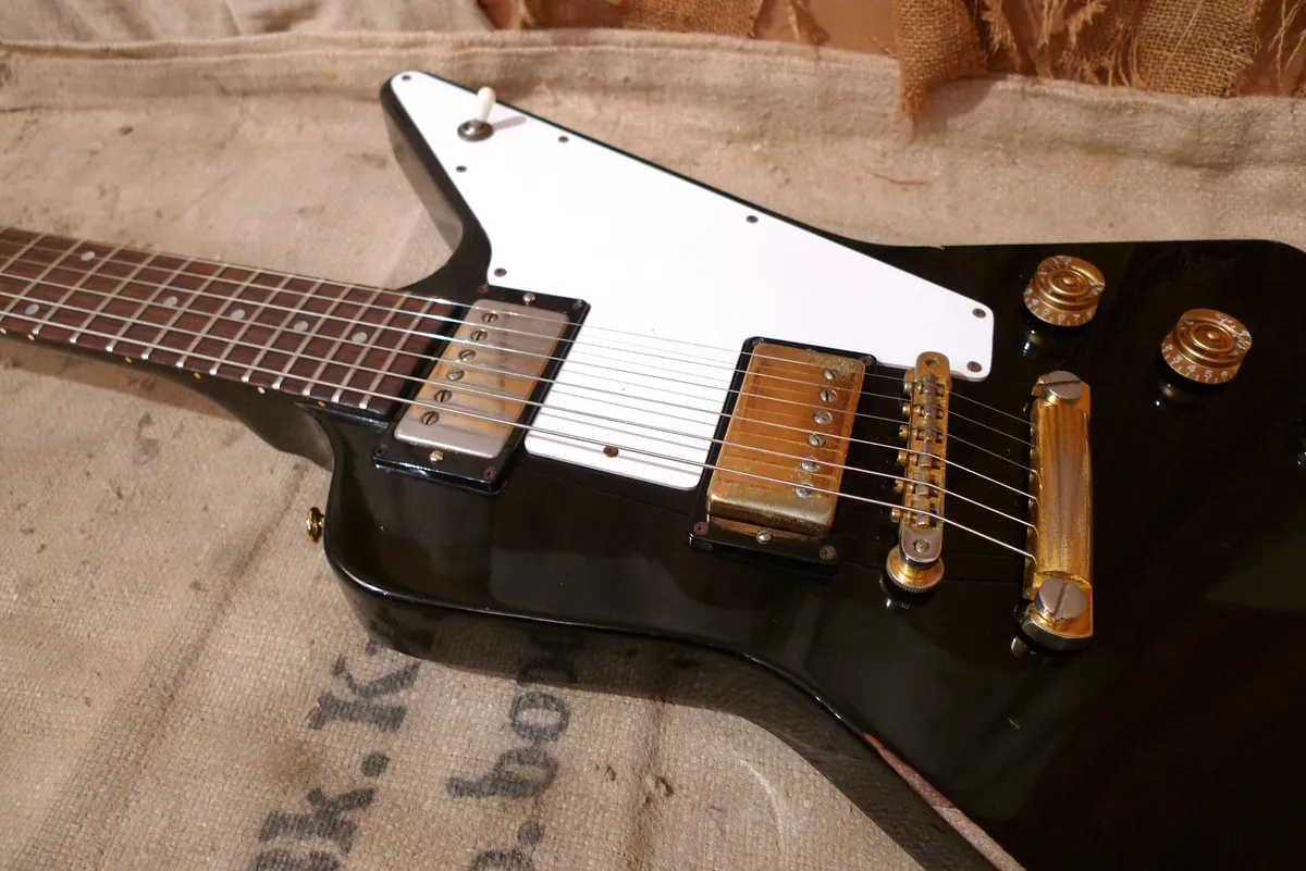 1977 Gibson Explorer Black > Guitars Electric Solid Body | Southside ...
