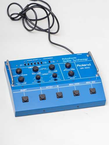 1980 Roland G-808 > Guitars Electric Solid Body | TR Crandall Guitars