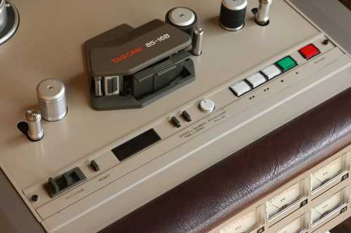 1980 TASCAM 85-16B 1" 16-Track Reel to Reel Tape Recorder Grey ...