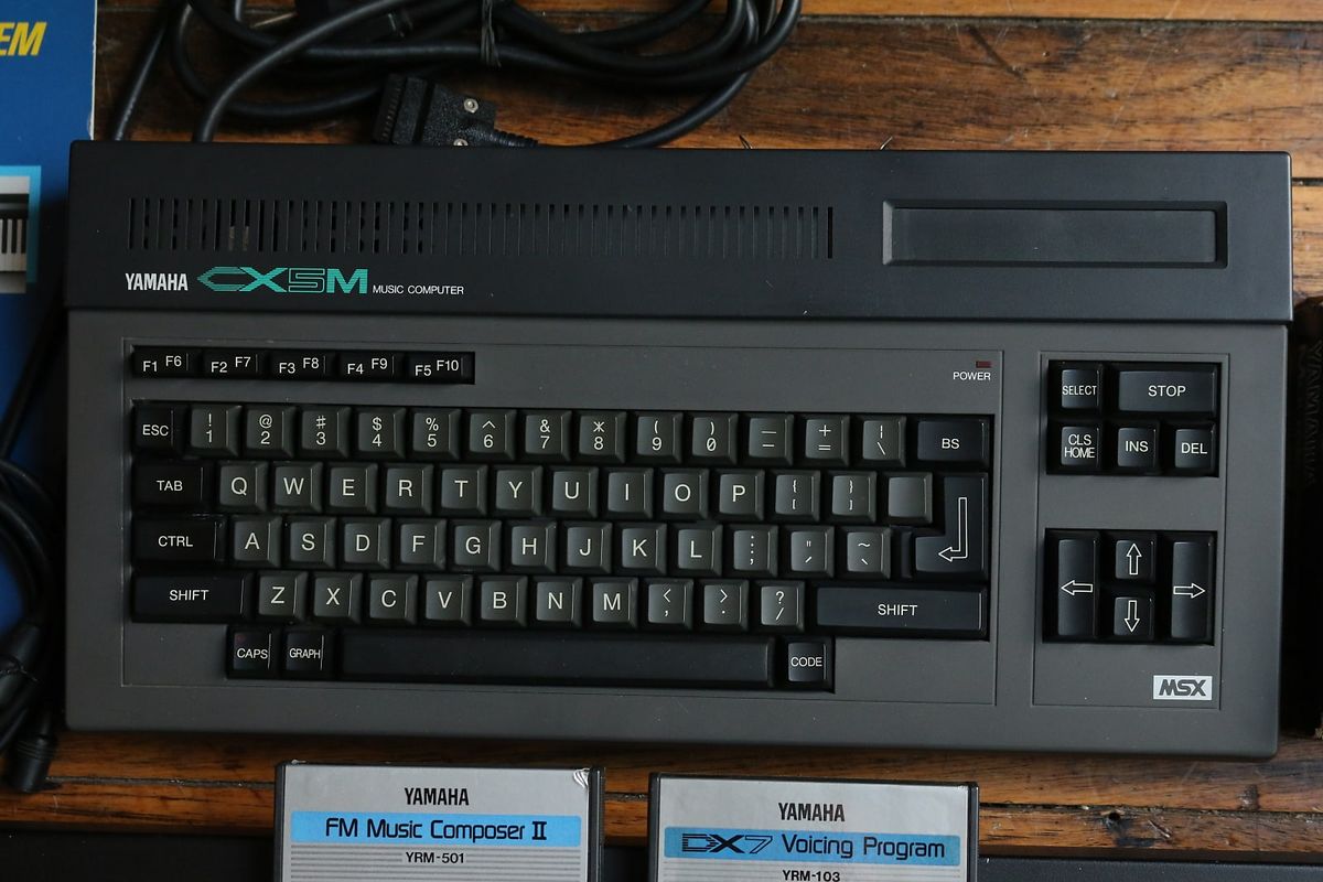 1980 Yamaha CX5M > Keyboards | Rock n Roll Vintage Guitars