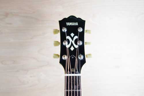 1981 Yamaha N-500 Natural > Guitars Acoustic | A Flash Flood of Gear