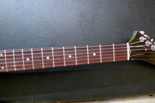 1984 Gibson Explorer Greenburst > Guitars Electric Solid Body ...