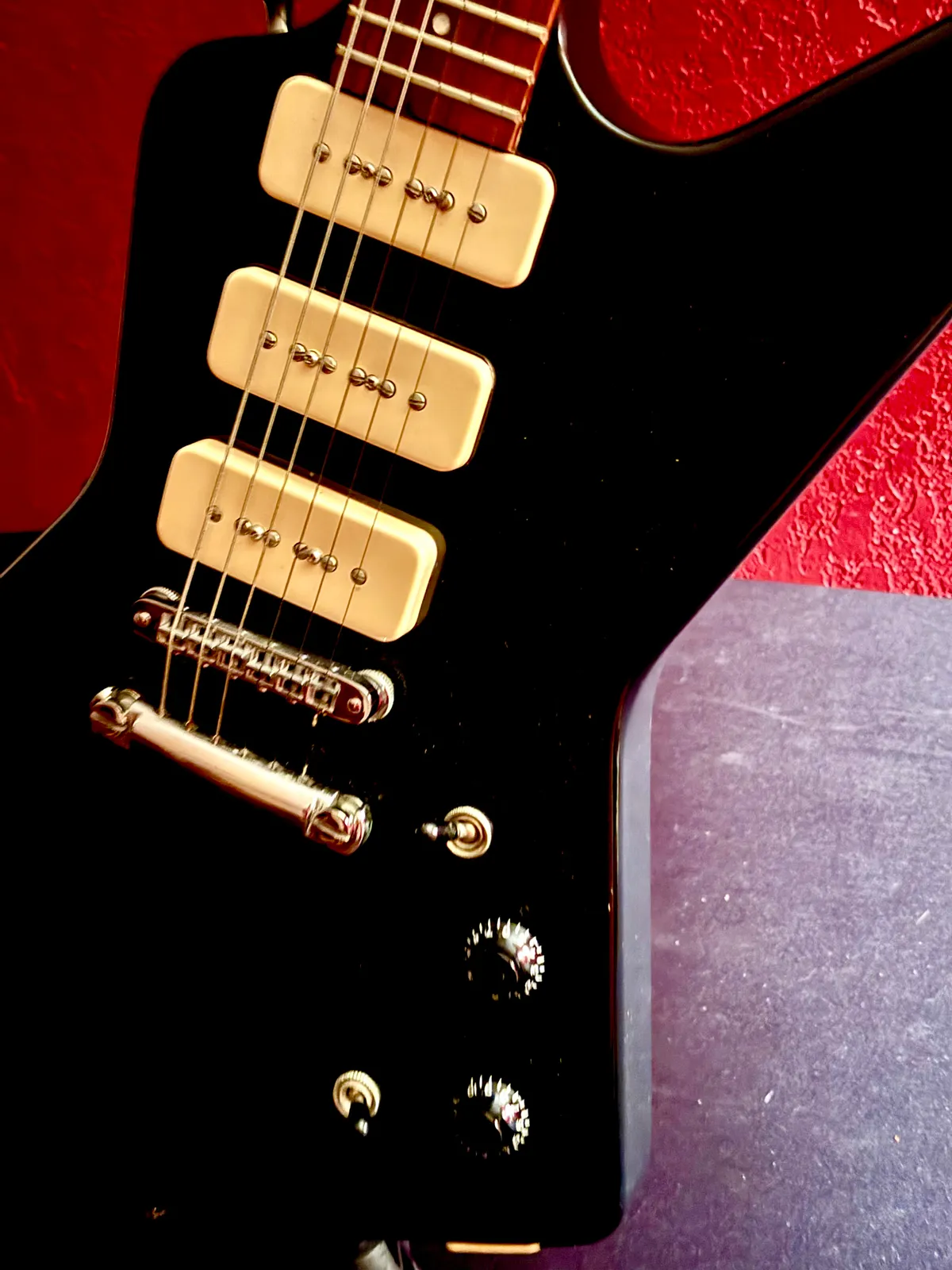 1984 Gibson Explorer III Ebony > Guitars Electric Solid Body | Winter ...