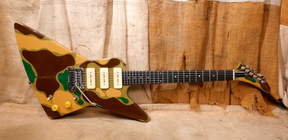 1984 Gibson Explorer III Camouflage > Guitars Electric Solid Body ...