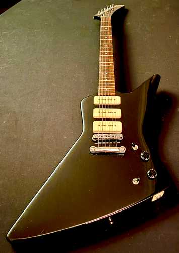 1984 Gibson Explorer III Ebony > Guitars Electric Solid Body | Winter ...